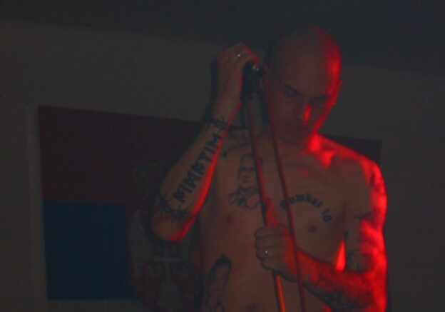 „Combat 18“ Mitglied und Rechtsrock Frontsänger arbeitet in Bochum ...